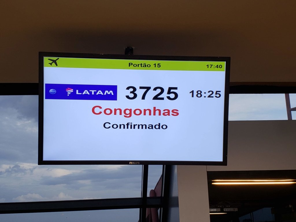 Primeira viagem de avião: um guia passo a passo | ClasseTurista